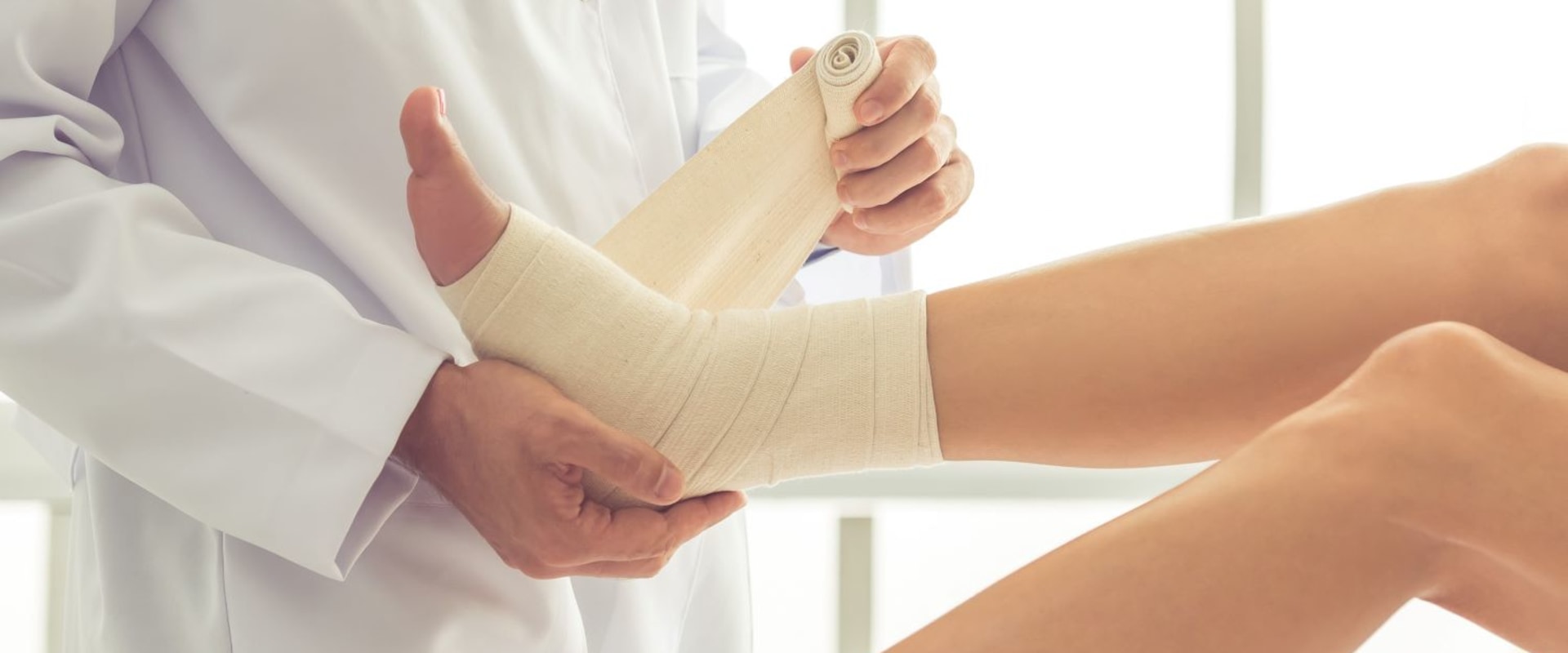 Unna Boot Application: Heal Leg Ulcers Faster With This Proven Method